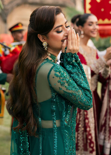 Kanwal Malik - Maahi IV - Mehmal - Zinnia Couture